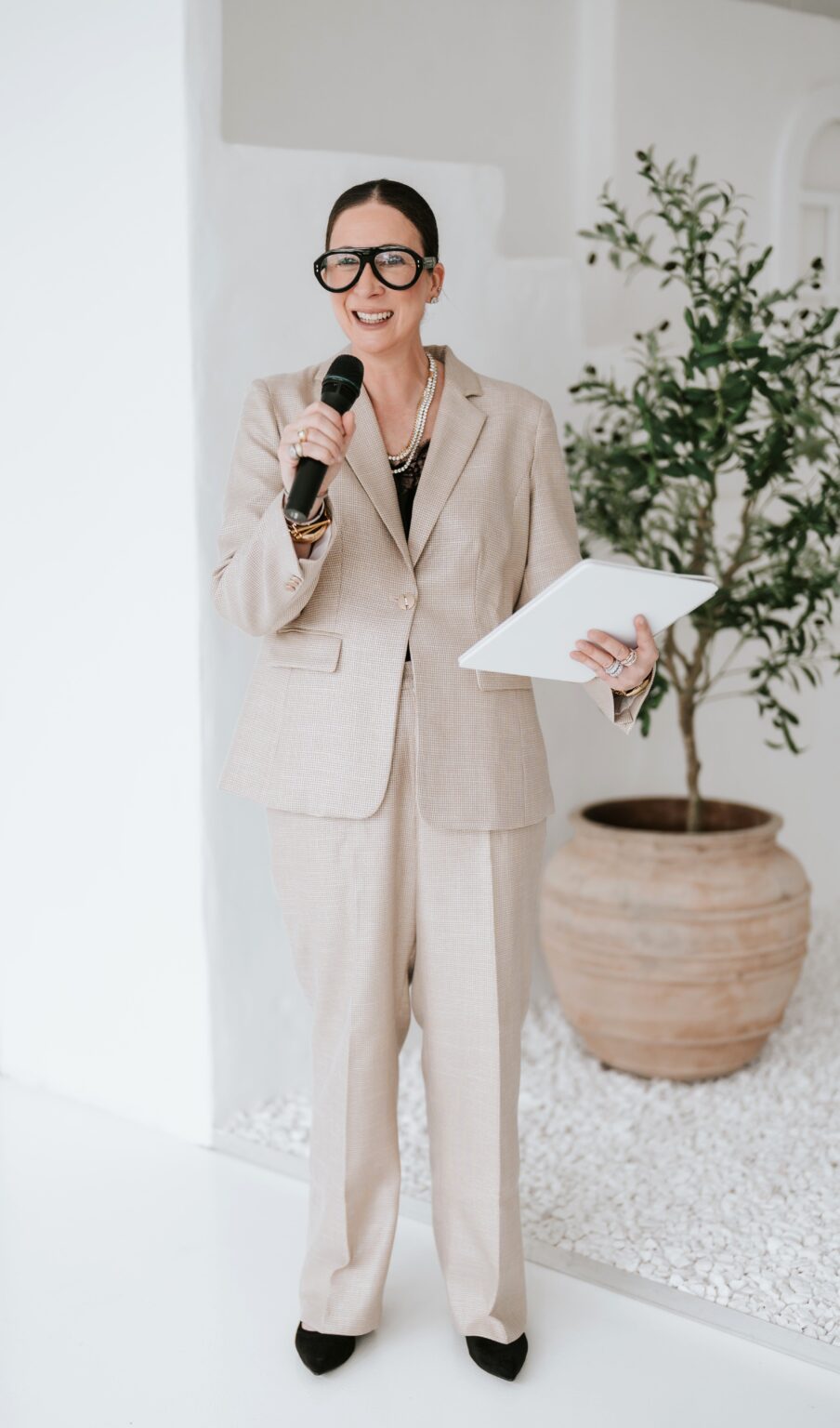 Andrea Brown Celebrant | Sydney Wedding & Marriage Celebrant